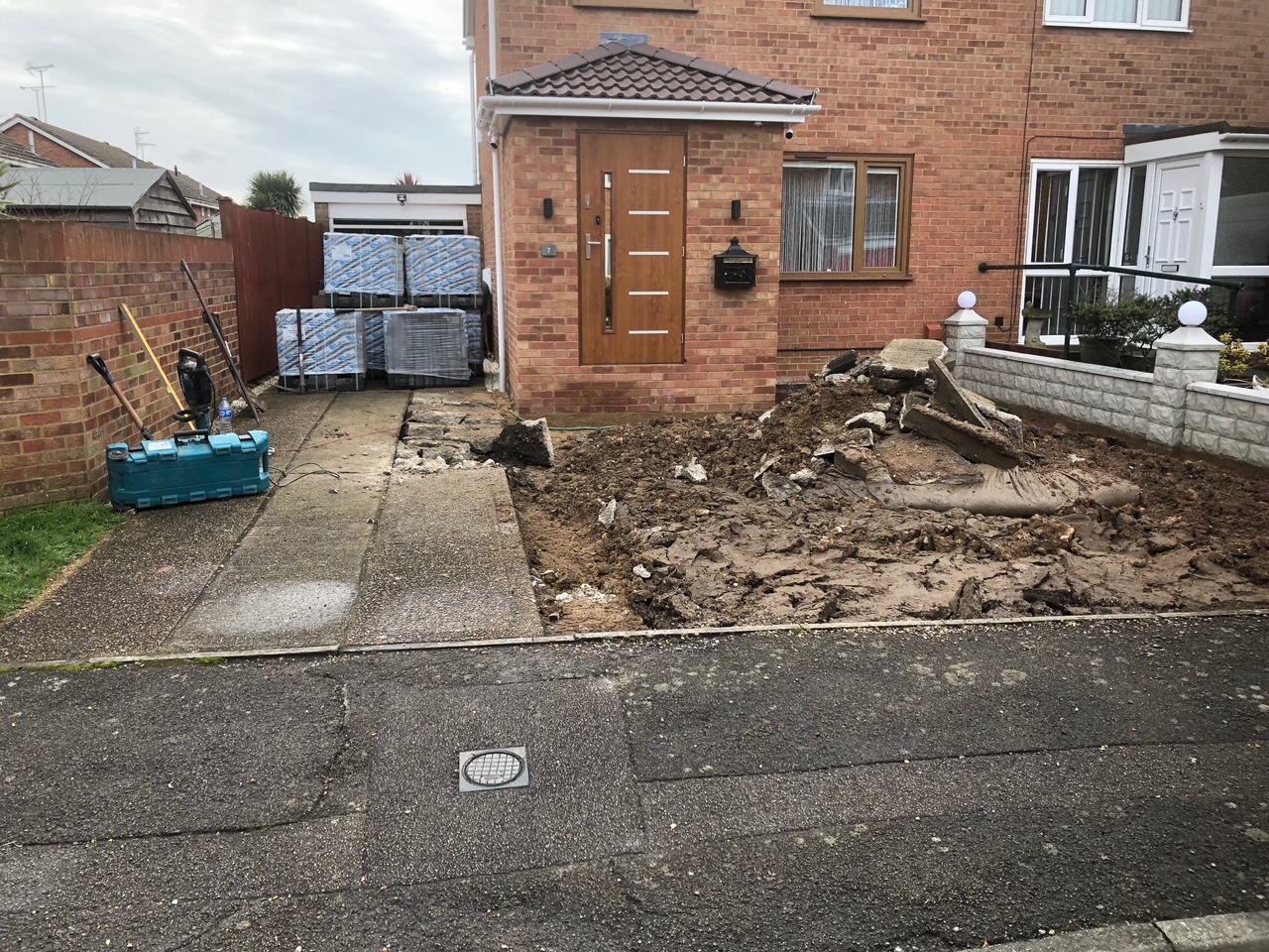 Rumble Block Silver Haze Driveway in Sittingbourne - Craftstone Paving